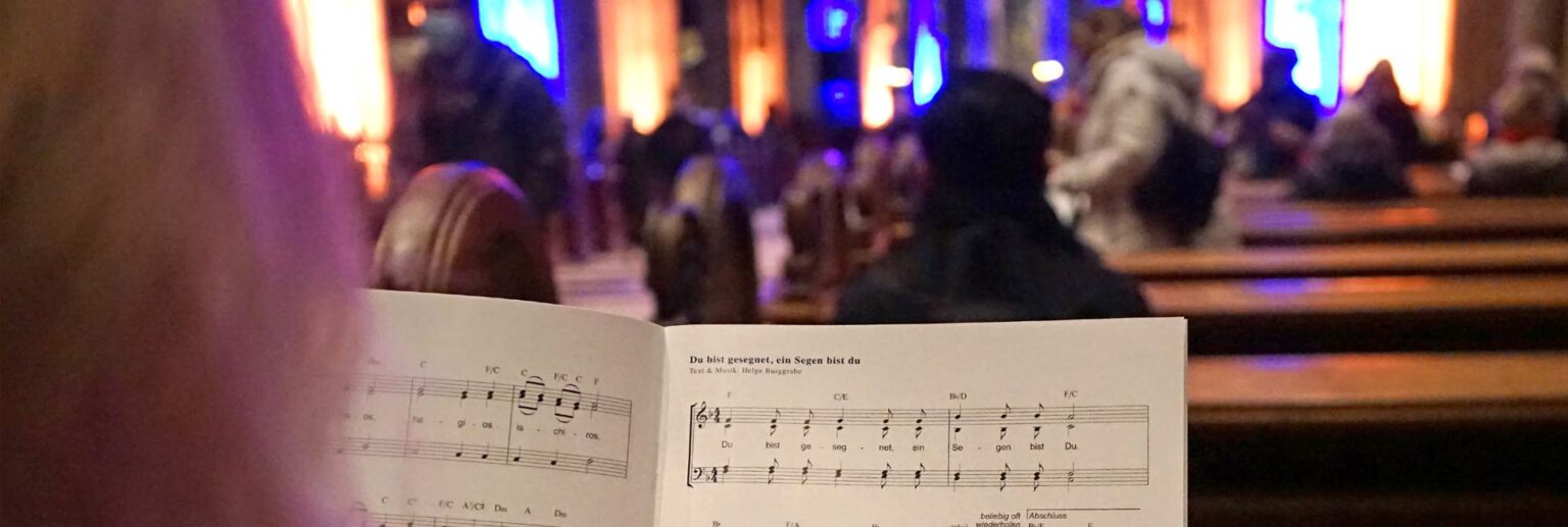 Materialien - Hagios - Friedensgesänge